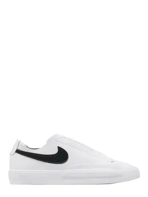 Nike Blazer Slip-on Sneakers - White