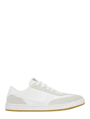Nike Fc Standard Sb Sneakers - White