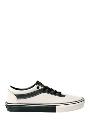 VANS Rassvet X Skate Bold Sneakers - White