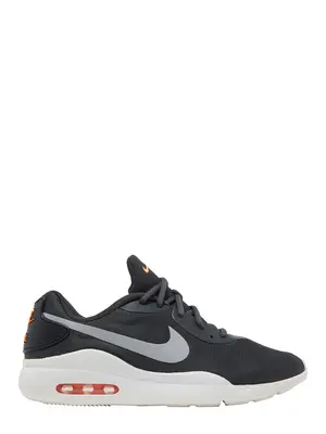 Nike Air Max Oketo Sneakers - Black