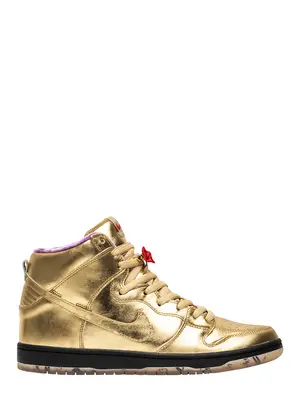 Nike Humidity X Dunk High Sb 'trumpet' Sneakers - Gold