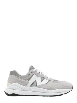 NEW BALANCE 57/40 Sneakers - Grey