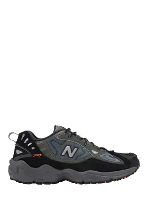 NEW BALANCE Aape X 703 Sneakers - Black