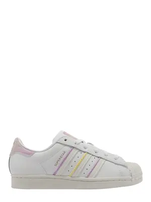 Adidas Superstar Low Top Sneakers - White