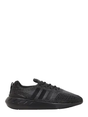 Adidas Swift Run 22 Sneakers - Black