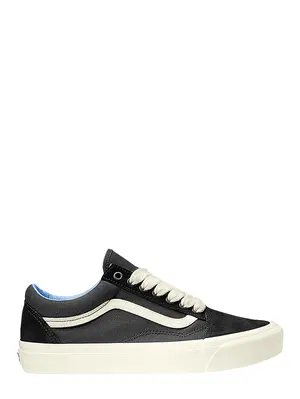 VANS Old Skool Oversized Lace Sneakers - Black
