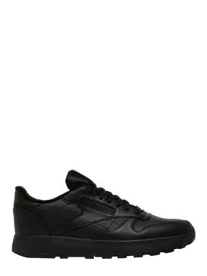 REEBOK Maison Margiela X Classic Leather Tabi - Black