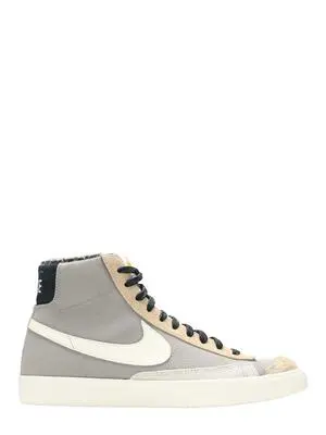 Nike Blazer Mid 'hike - Grey