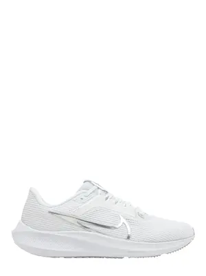 Nike Air Zoom Pegasus 40 Sneakers - White