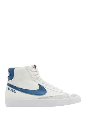 Nike Wmns Blazer Mid '77 'athletic Club' Sneakers - Cream
