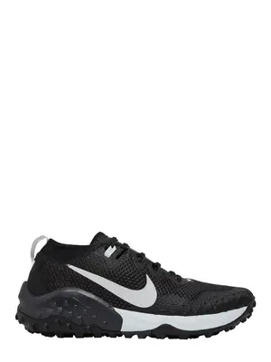 Nike Wildhorse Athletic Sneakers - Black
