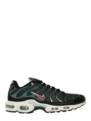 Nike Air Max Plus Sneakers - Black