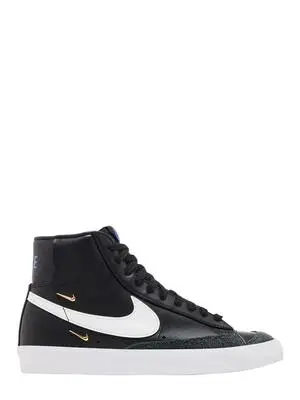 Nike Blazer Mid '77 Se 'sisterhood - Black