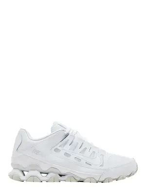 Nike Reax Tr Sneakers - White