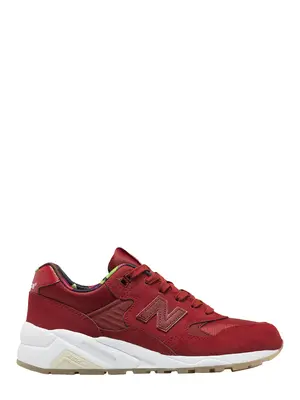 NEW BALANCE 580 Sneakers Red