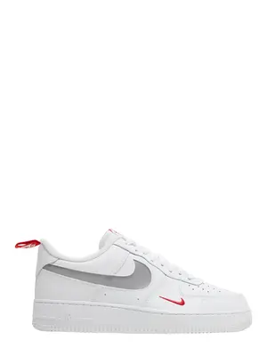 Nike Air Force 1 Low Cut Out Swoosh - White