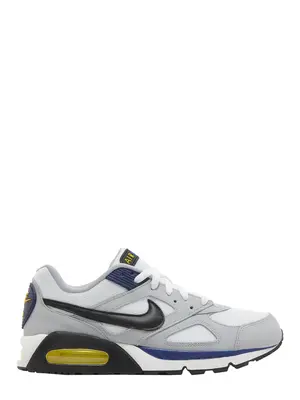 Nike Air Max Ivo Sneakers - Grey