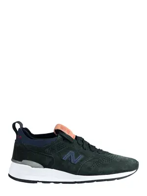 NEW BALANCE 997 Athletic Sneakers - Green