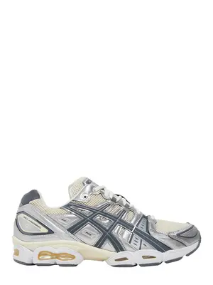 Asics Gel Nimbus Sneakers - Silver