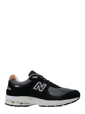 NEW BALANCE 2002r Athletic Sneakers - Black