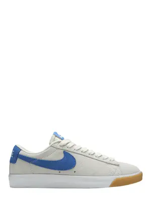Nike Blazer Low Sb Gt Sneakers - White