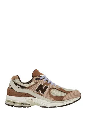 NEW BALANCE 2002r Corduroy Ssense Exclusive - Brown