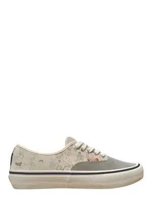 VANS Authentic Pro Sneakers - Grey