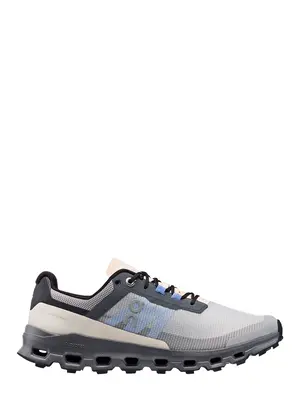 On Cloudvista Sneakers - Grey