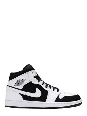 JORDAN 1 Retro Mid Sneakers - Black