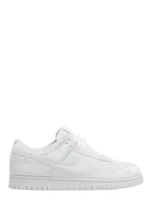 Nike Dover Street Market X Dunk Low Velvet - White