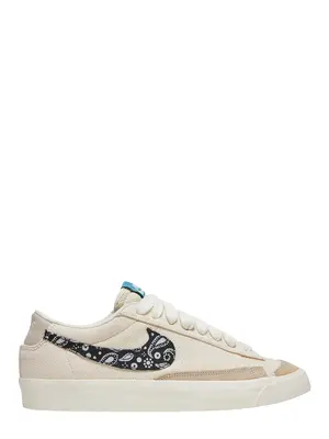 Nike Blazer Low '77 Vintage 'paisley Swoosh' Sneakers - Cream