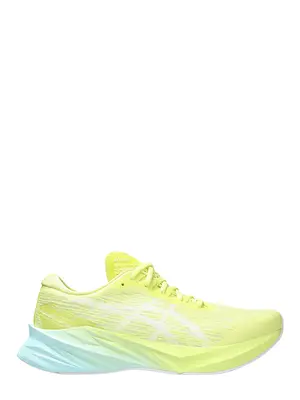 Asics Novablast 3 Sneakers - Yellow