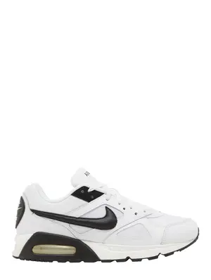 Nike Air Max Ivo Sneakers - White