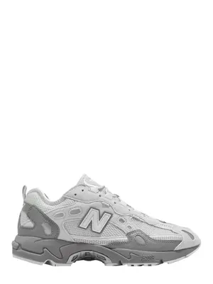 NEW BALANCE 827 Sneakers - Grey