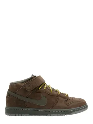 Nike Dunk Mid Premium Sb Sneakers - Brown