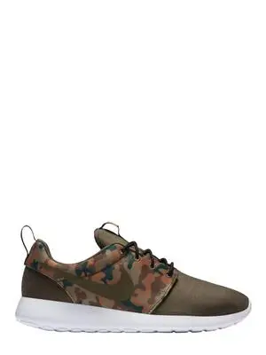 NIKE Roshe One SE