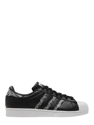 Adidas Superstar "graffiti" Sneakers - Black