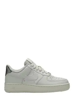 Nike Air Force 1 '07 Ess Sneakers - White