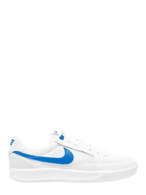 Nike Adversary Sb Sneakers - White