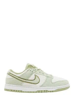 Nike Dunk Low Se Fleece Sneakers - Green