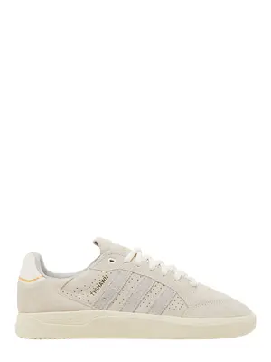 ADIDAS Tyshawn Low Sneakers
