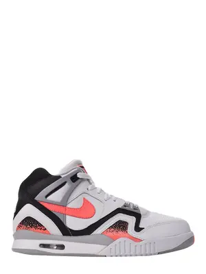 Nike Air Tech Challenge 2 Sneakers - White