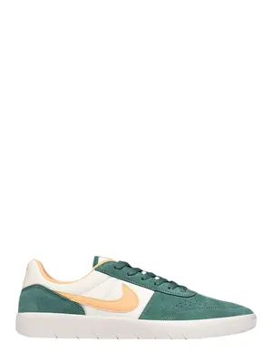 Nike Team Classic Sb Sneakers - Green