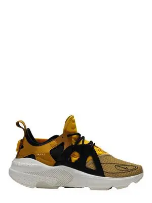 Nike Huarache Type Sneakers Gold