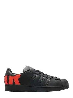 Adidas Superstar 'heel Logo' Sneakers - Black