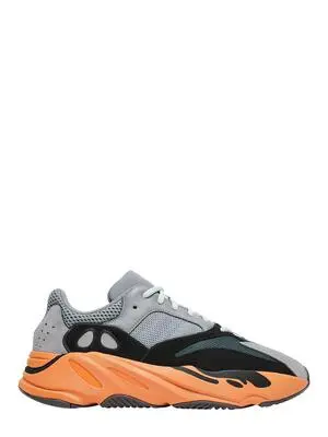Adidas Yeezy Boost 700 - Orange