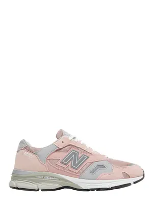 NEW BALANCE 920 Made In England Sneakers - Pink