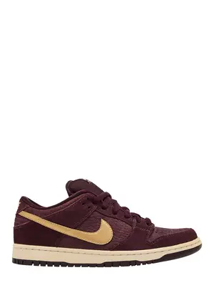 Nike Nike Dunk Low Pro SB Sneakers Red