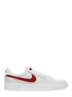Nike Adversary Sb Sneakers - White