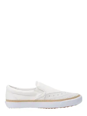 VANS Classic Slip-on Sneakers - White